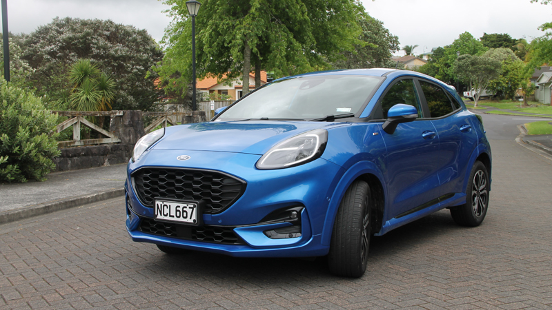 Small SUV standoff | New Zealand Company Vehicle