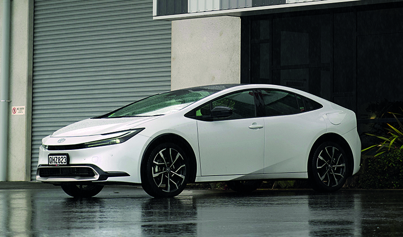 ‘Signature Class’ Toyota Prius Z PHEV | New Zealand Company Vehicle